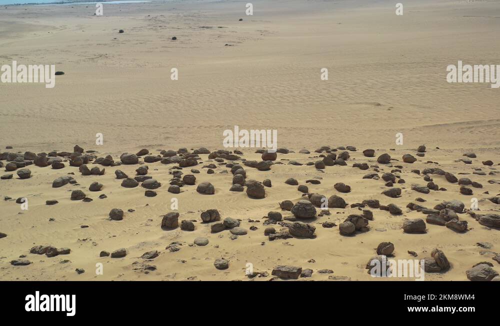 Stone Watermelons Valley Fayoum Egypt - Wadi Batikh - Lake Moeris Stock ...