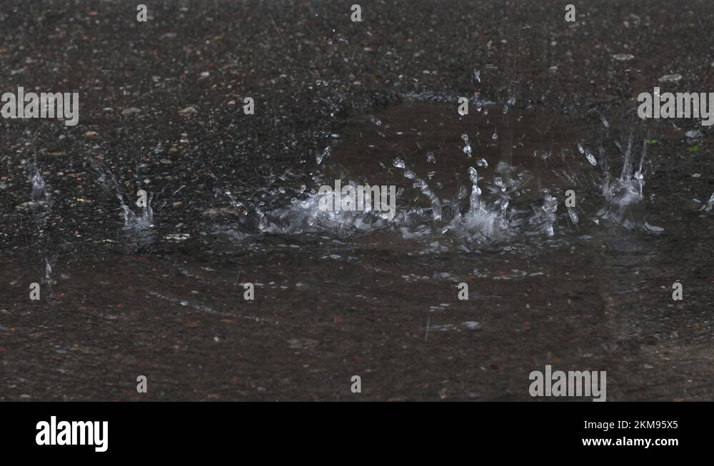 Puddle texture Stock Videos & Footage - HD and 4K Video Clips - Alamy