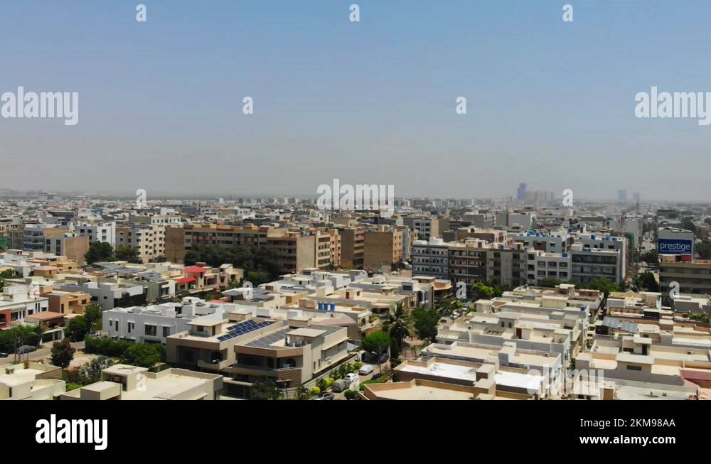 6 buildings Stock Videos & Footage - HD and 4K Video Clips - Alamy