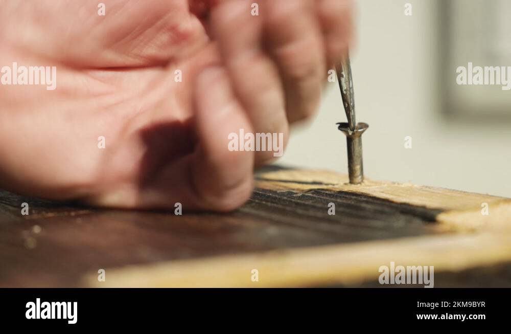 Bent screw Stock Videos & Footage - HD and 4K Video Clips - Alamy