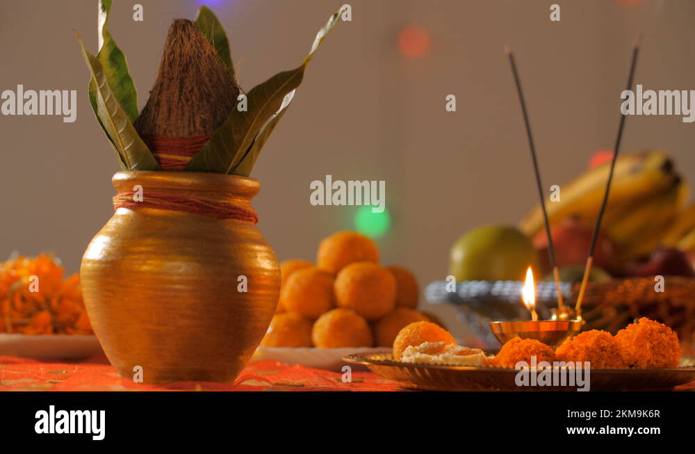 Worship of kalash Stock Videos & Footage - HD and 4K Video Clips - Alamy