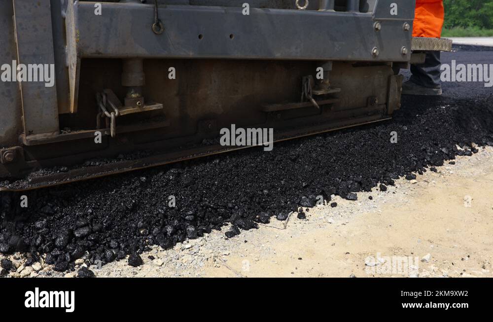 Road laying machine Stock Videos & Footage - HD and 4K Video Clips - Alamy