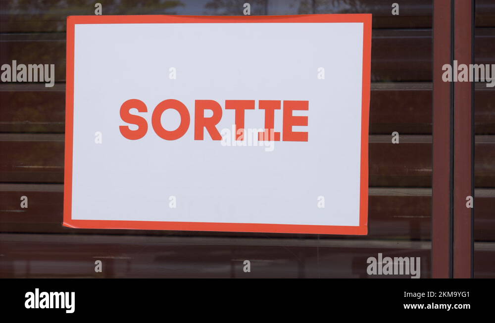 French exit sign Stock Videos & Footage - HD and 4K Video Clips - Alamy