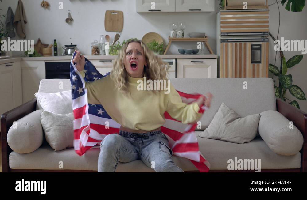 Broadcast flag Stock Videos & Footage - HD and 4K Video Clips - Alamy