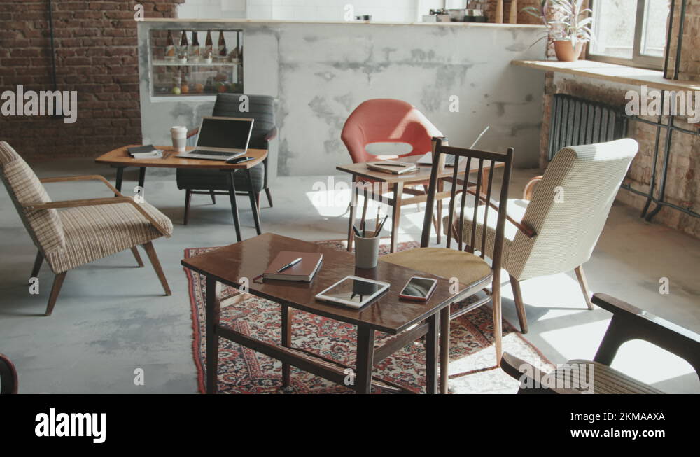 Coworking workspace Stock Videos & Footage - HD and 4K Video Clips - Alamy