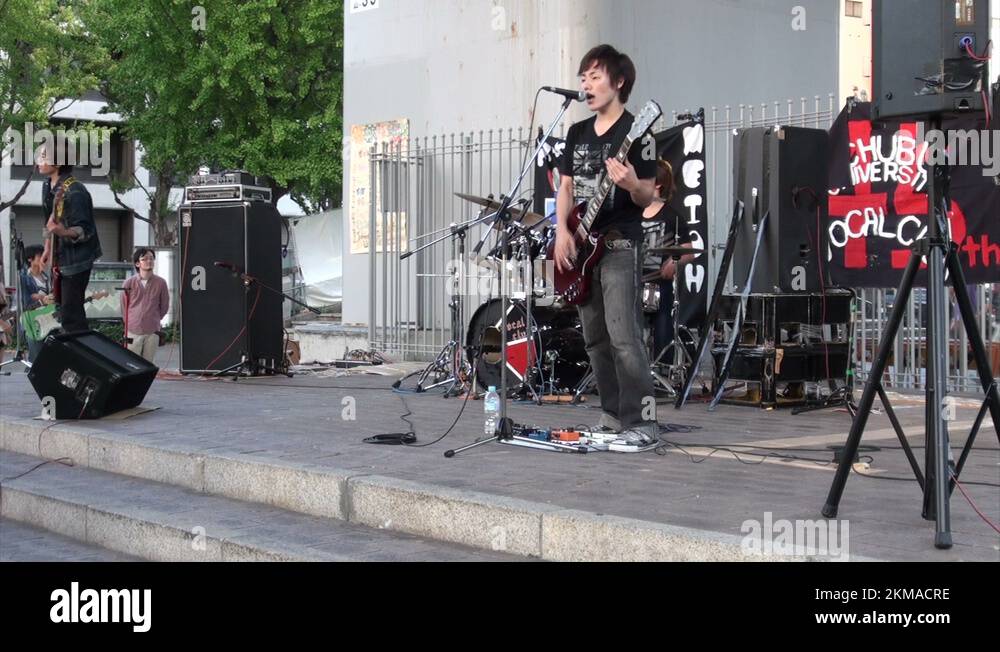 Urban rock band Stock Videos & Footage - HD and 4K Video Clips - Alamy