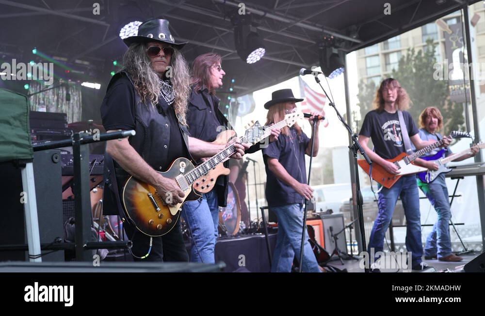 Free rock band Stock Videos & Footage - HD and 4K Video Clips - Alamy