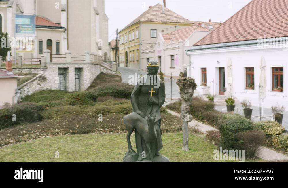 Statue of a king in Mor, Hungary Drone footage Drone moves right on low ...