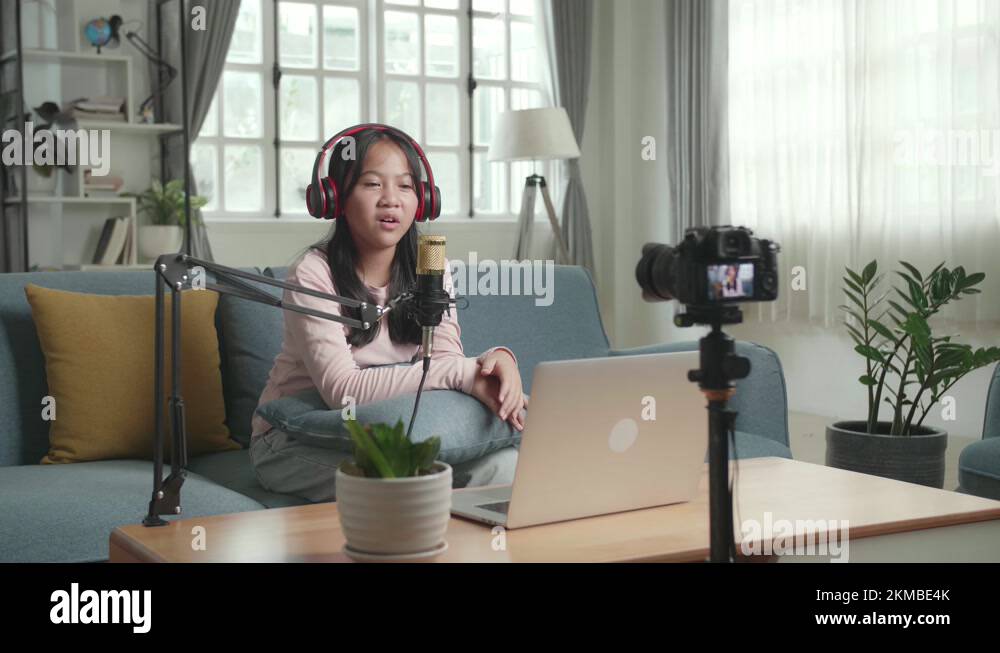 Youtube singer vlogger social Stock Videos & Footage - HD and 4K Video ...