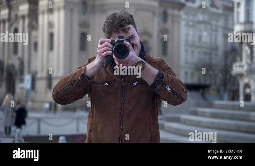 Man facing camera Stock Videos & Footage - HD and 4K Video Clips - Alamy