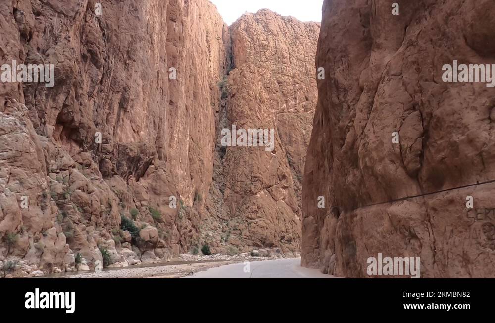 Todra canyon Stock Videos & Footage - HD and 4K Video Clips - Alamy