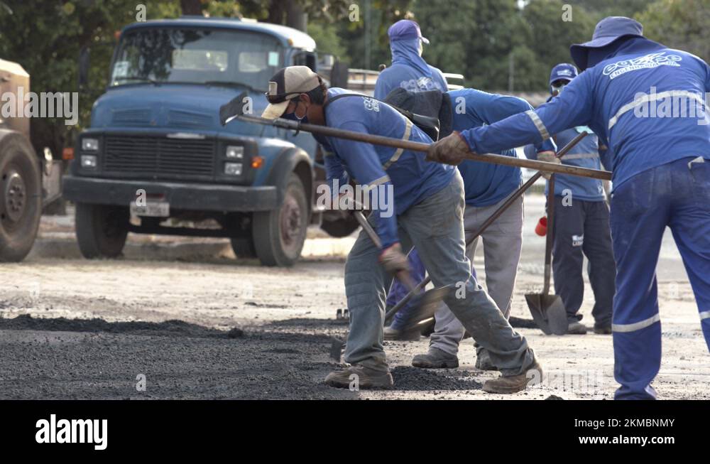 Asphalt binder Stock Videos & Footage - HD and 4K Video Clips - Alamy