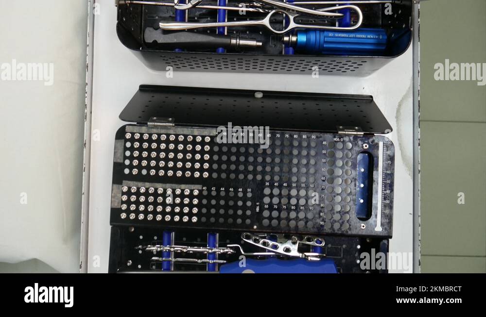 Surgical fixation Stock Videos & Footage - HD and 4K Video Clips - Alamy