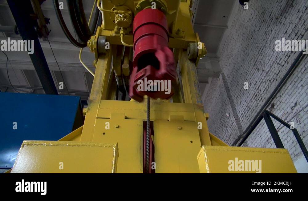 Swing mechanism Stock Videos & Footage - HD and 4K Video Clips - Alamy