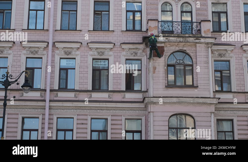 Repairing building facade Stock Videos & Footage - HD and 4K Video ...