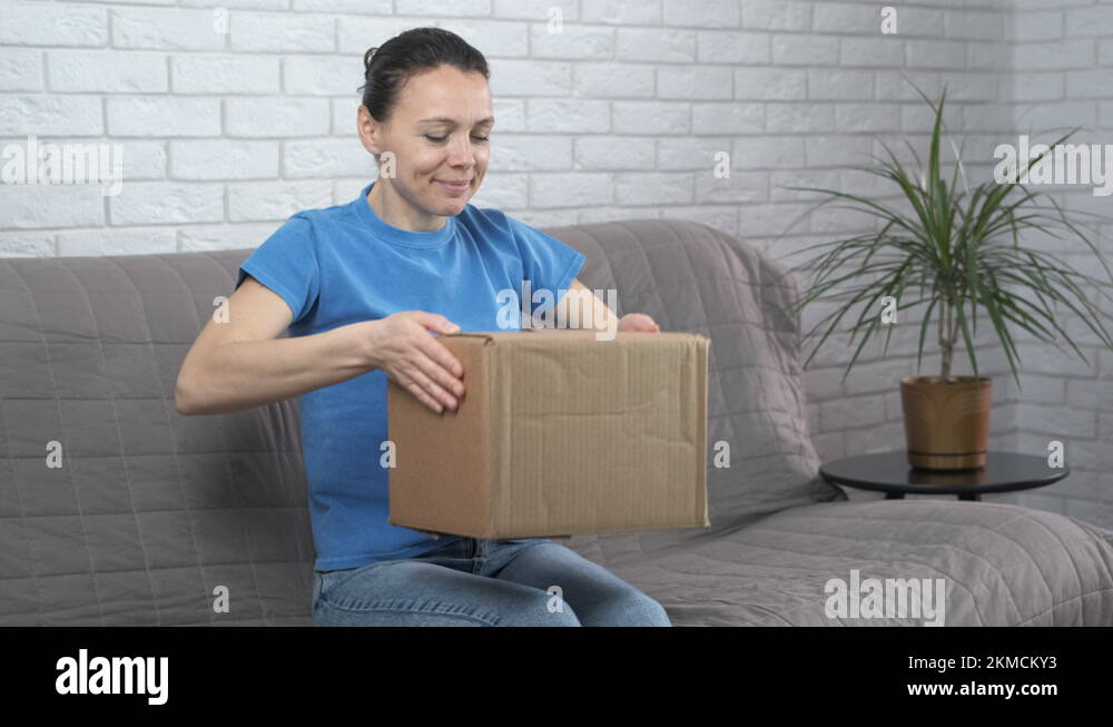 Bad present Stock Videos & Footage - HD and 4K Video Clips - Alamy