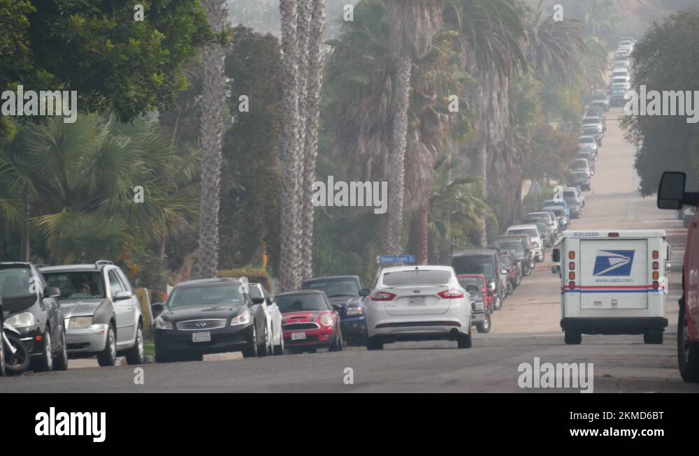 Usps vehicle Stock Videos & Footage - HD and 4K Video Clips - Alamy