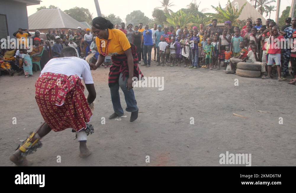 Africa cultural group performing traditional dance in Africa Stock ...