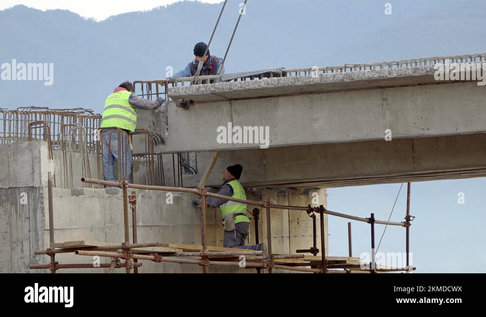 Workers movement Stock Videos & Footage - HD and 4K Video Clips - Alamy