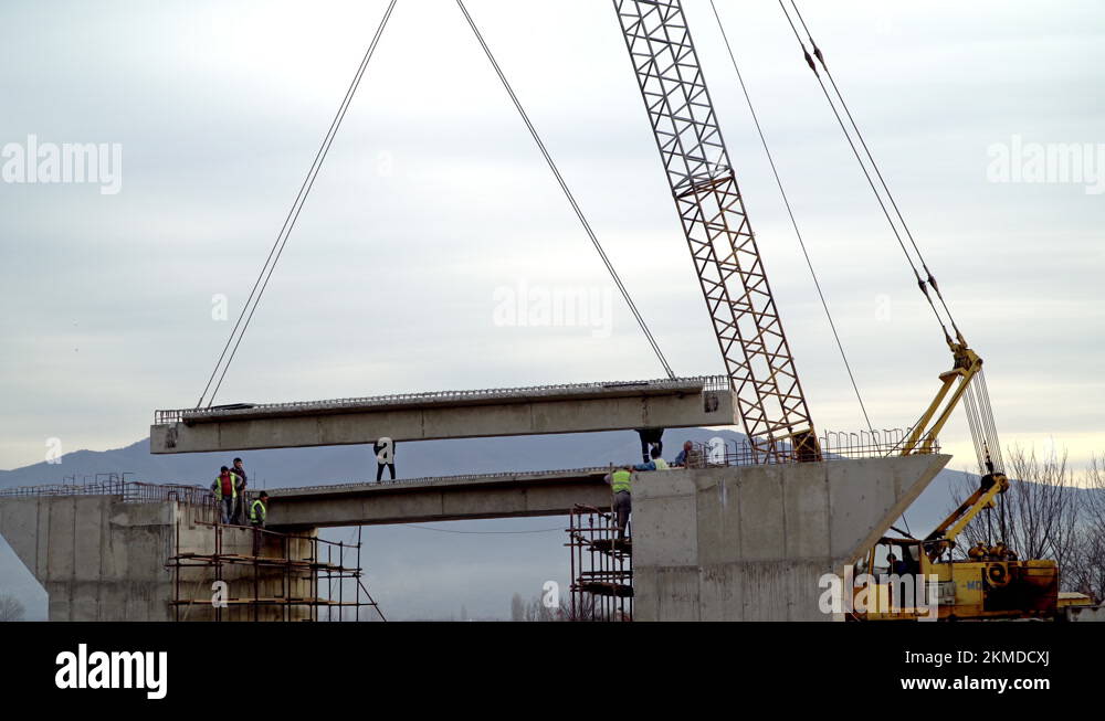 Crane lifting bridge Stock Videos & Footage - HD and 4K Video Clips - Alamy