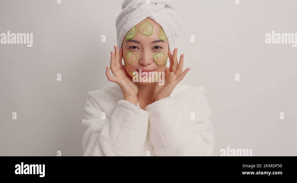 Skin pampering Stock Videos & Footage - HD and 4K Video Clips - Alamy