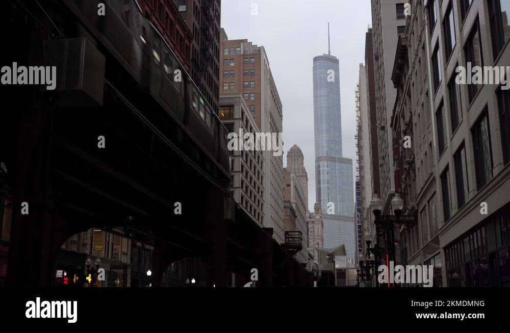 L train chicago loop Stock Videos & Footage - HD and 4K Video Clips - Alamy