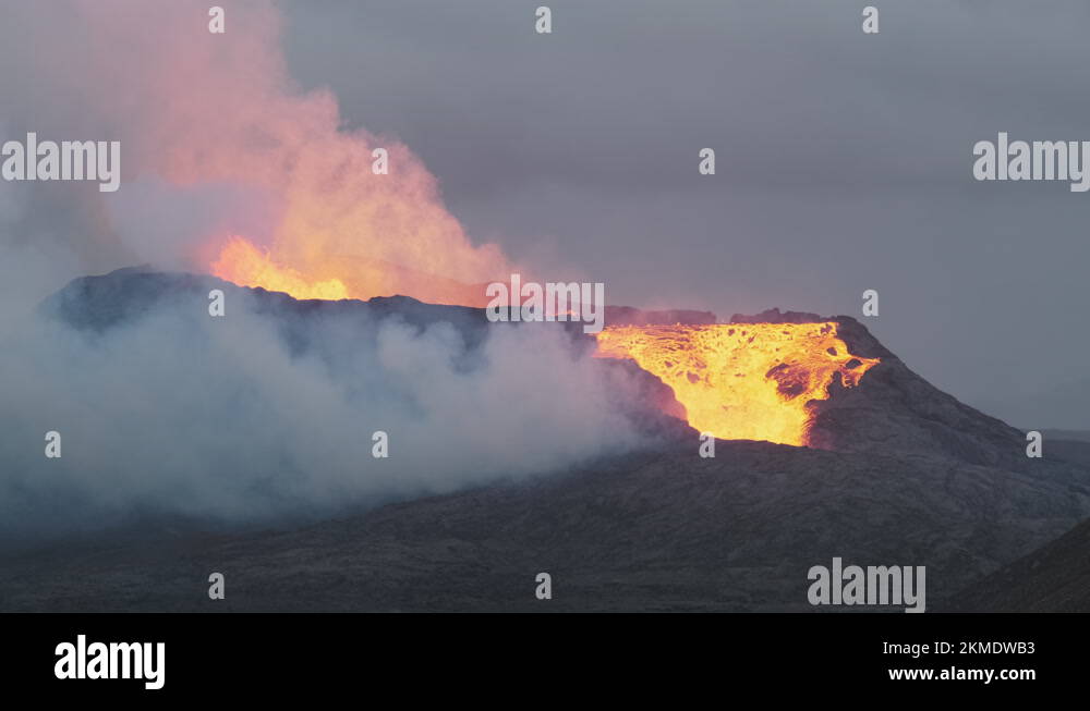 Iceland's newest active volcano, Geldingadalur, erupting Stock Video ...