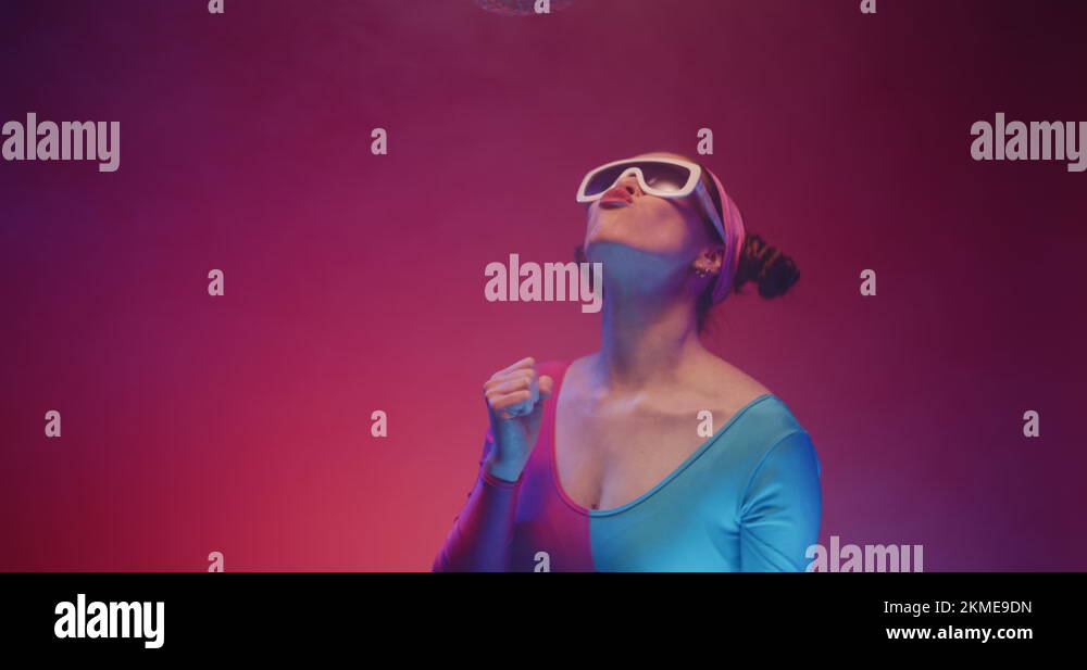Retro 80's dancer Stock Videos & Footage - HD and 4K Video Clips - Alamy