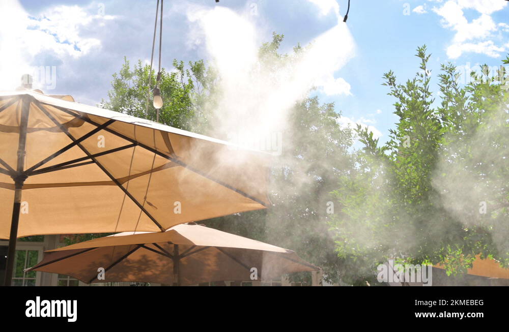 Mist cooling system Stock Videos & Footage - HD and 4K Video Clips - Alamy