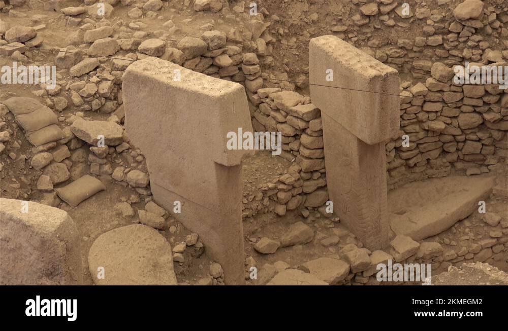 Pillar fragment Stock Videos & Footage - HD and 4K Video Clips - Alamy