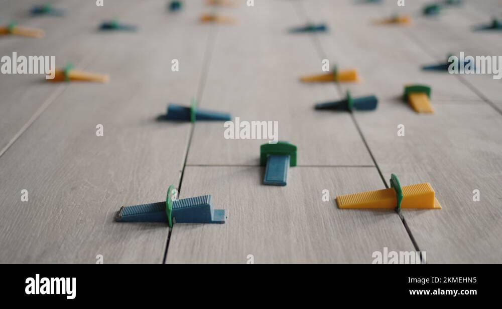 Form boards Stock Videos & Footage - HD and 4K Video Clips - Alamy