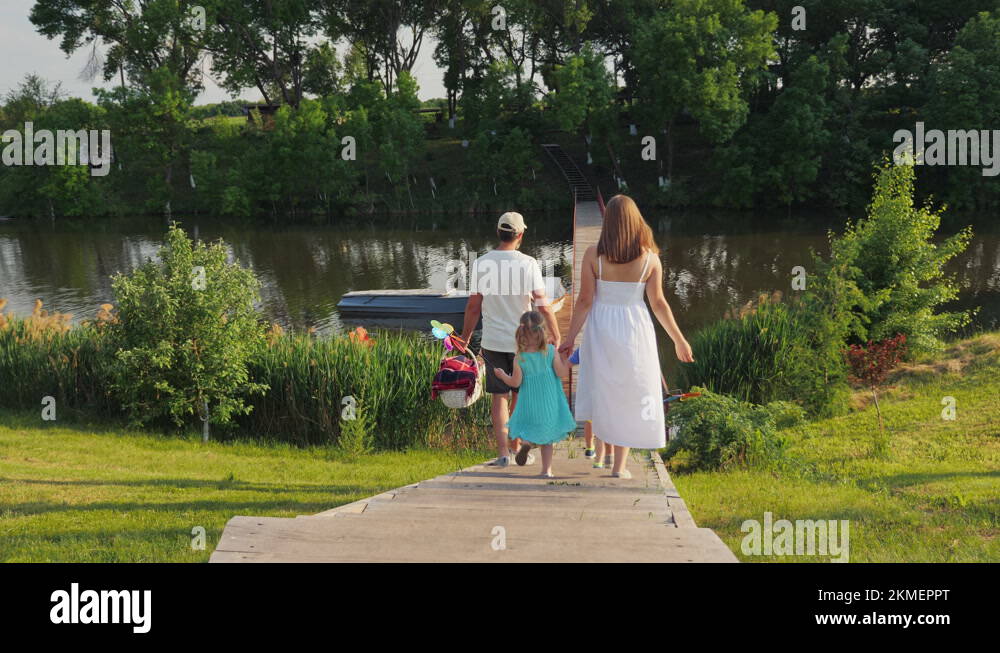 Kidbaby Stock Videos & Footage - HD and 4K Video Clips - Alamy