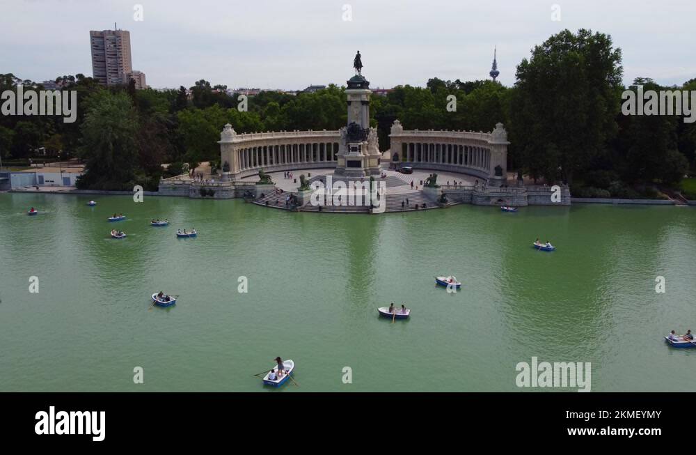 Retiro Park (El Retiro) - Tourists Rowing Boats In The Lake With ...