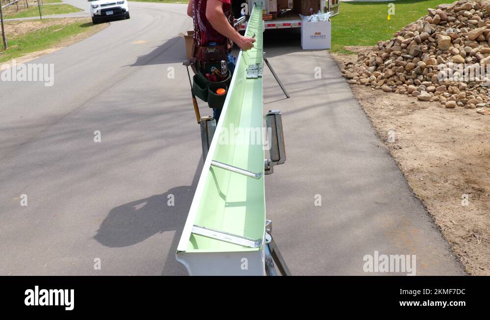 Long may he rain Stock Videos & Footage - HD and 4K Video Clips - Alamy