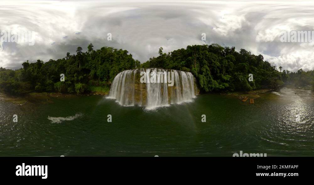 Beautiful tropical waterfall. Philippines, Mindanao. 360-Degree view ...