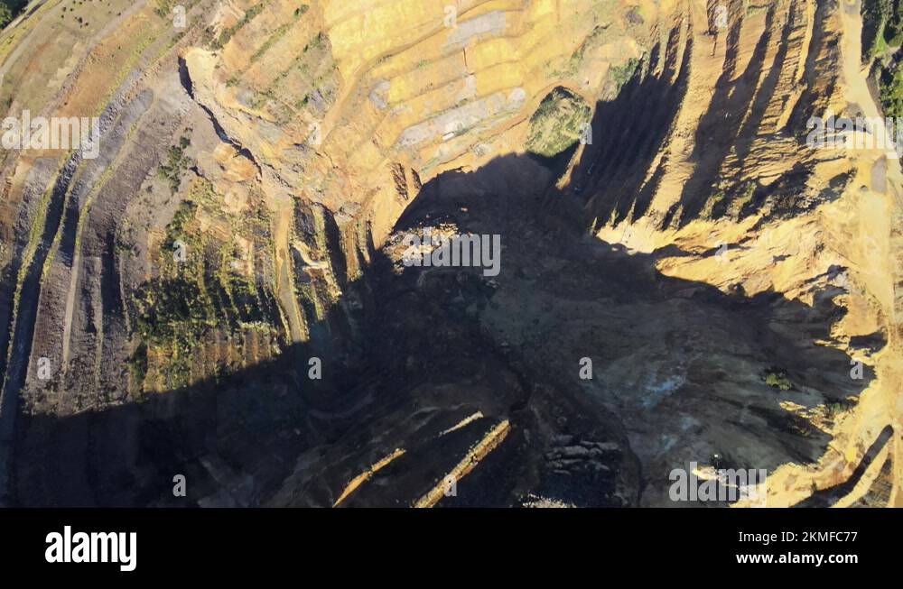 Gold mine new zealand Stock Videos & Footage - HD and 4K Video Clips ...