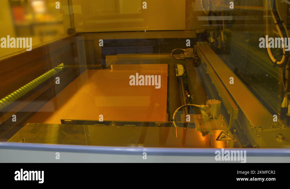 Circuit routing Stock Videos & Footage - HD and 4K Video Clips - Alamy