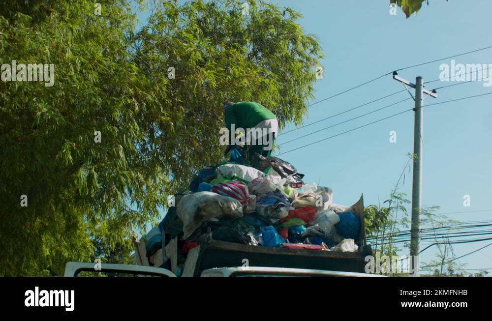 Segregation garbage truck Stock Videos & Footage - HD and 4K Video ...