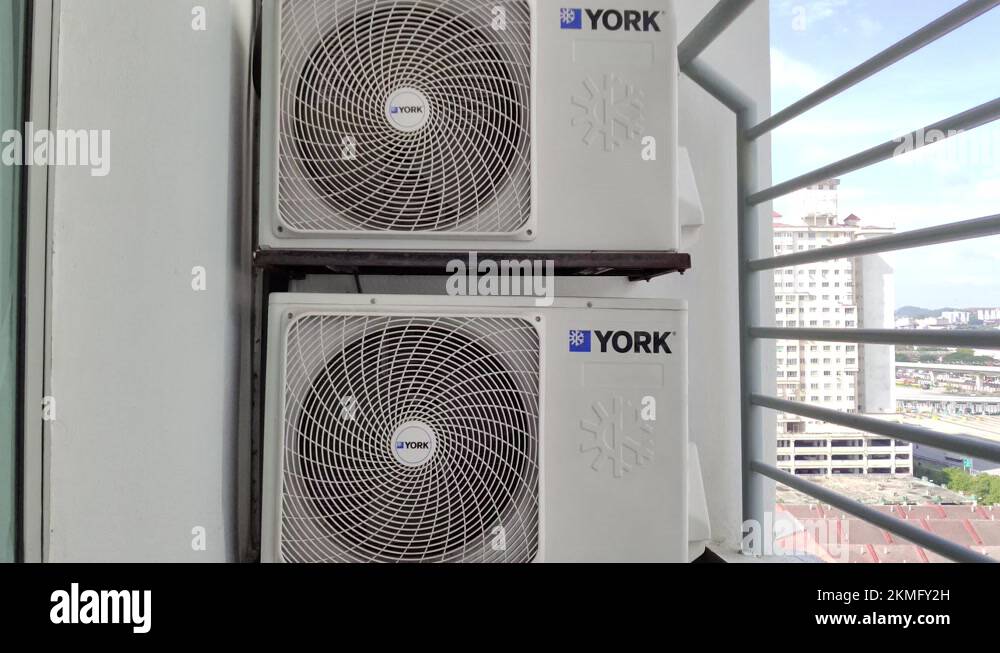 Air conditioner outside unit Stock Videos & Footage - HD and 4K Video ...