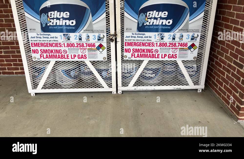 Rhino tank Stock Videos & Footage - HD and 4K Video Clips - Alamy