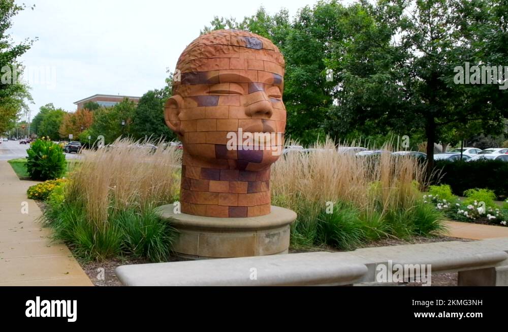 Stone head statue Stock Videos & Footage - HD and 4K Video Clips - Alamy