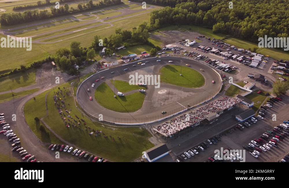 Flat track oval Stock Videos & Footage - HD and 4K Video Clips - Alamy