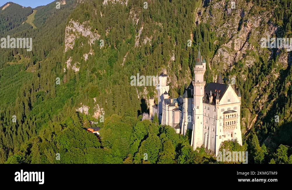 Horizontal style Stock Videos & Footage - HD and 4K Video Clips - Alamy