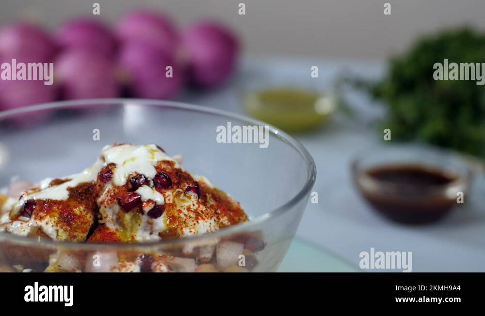 Dahi aloo tikki chaat Stock Videos & Footage - HD and 4K Video Clips ...