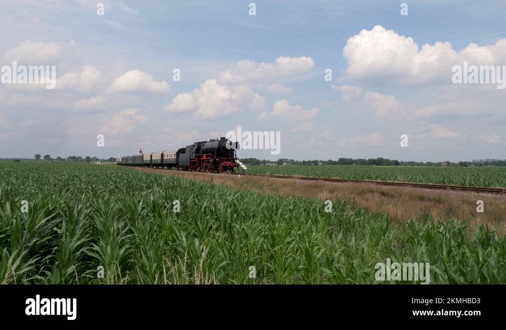 Dutch locomotive Stock Videos & Footage - HD and 4K Video Clips - Alamy