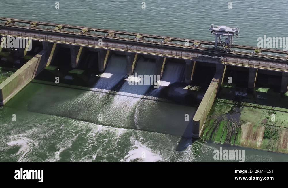 Hydroelectric gate dam Stock Videos & Footage - HD and 4K Video Clips ...