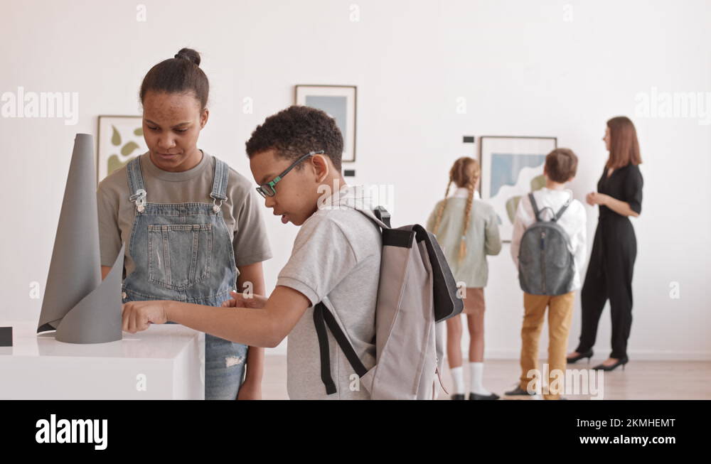 Excursion object Stock Videos & Footage - HD and 4K Video Clips - Alamy