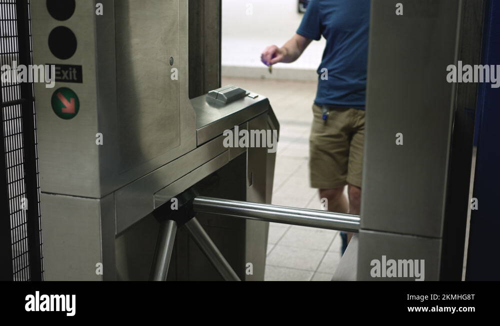 Metrocard Stock Videos & Footage - HD and 4K Video Clips - Alamy