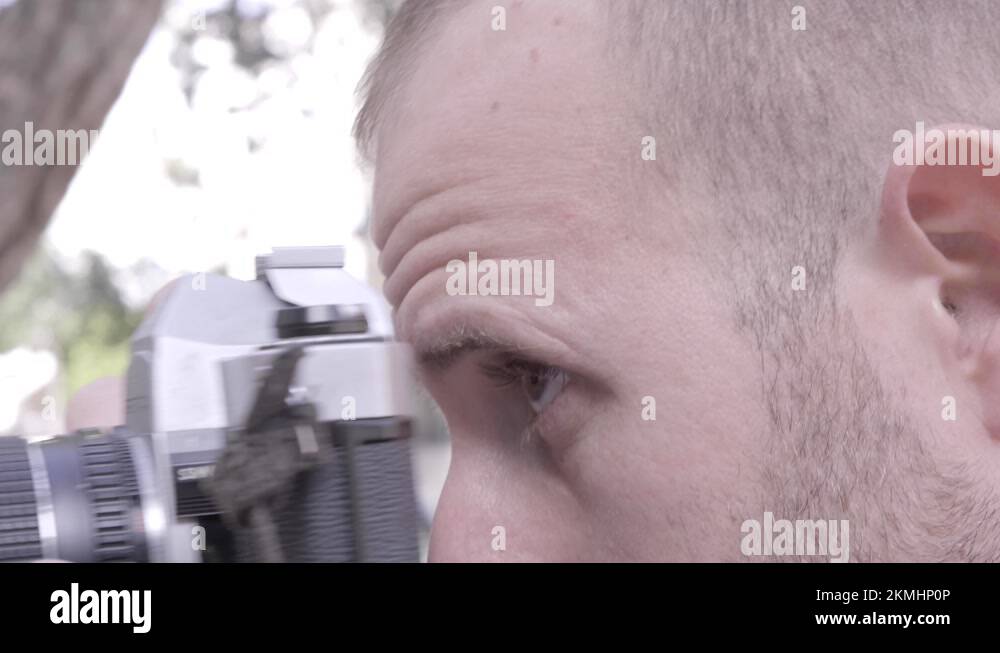 Undercover spy Stock Videos & Footage - HD and 4K Video Clips - Alamy