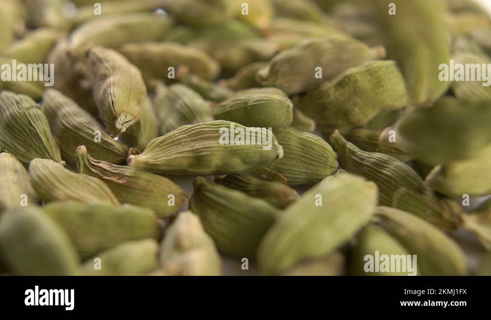 Dry cardamom seeds heap Stock Videos & Footage - HD and 4K Video Clips ...